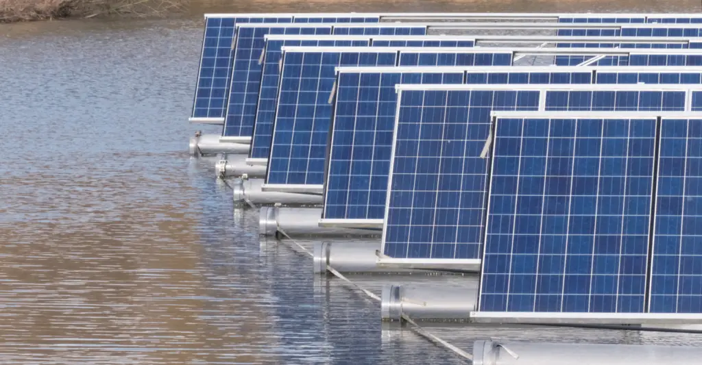 The Potential of Floating Solar Panels in Water Conservation Areas ...